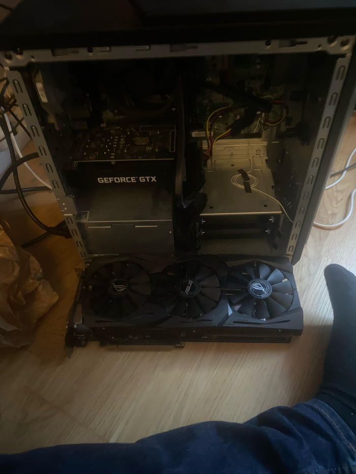 Pov: the moment you realize that your new gpu won’t fit inside the case (it’s 1 cm too long) - 9GAG