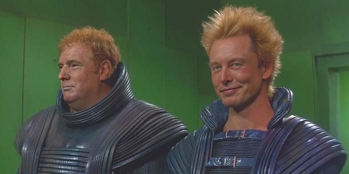 2025 be like: Bring in Feyd and Rabban! - 9GAG