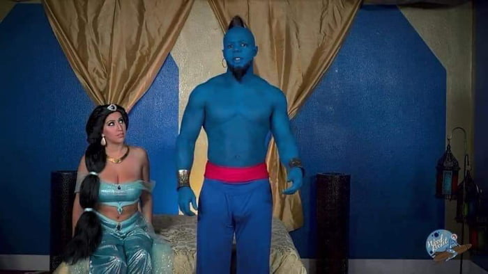 I think I downloaded the wrong Aladdin movie... - 9GAG