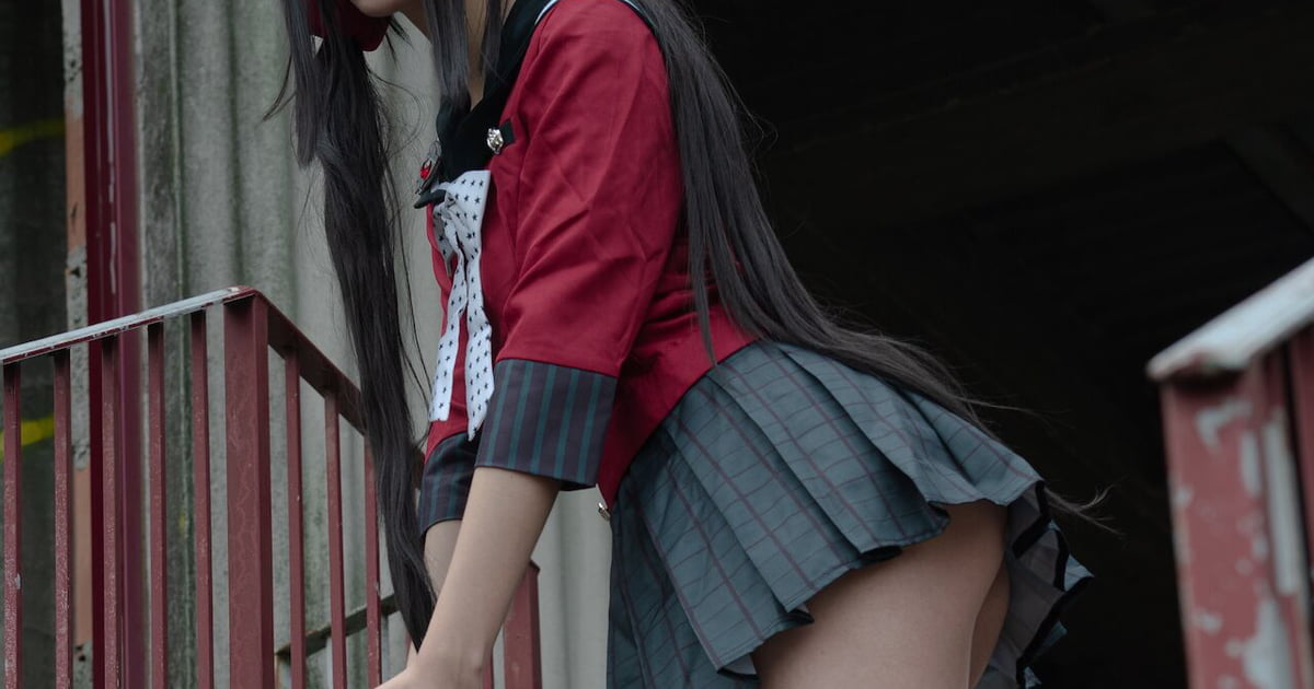 Himeecosplay - Maki - 9GAG