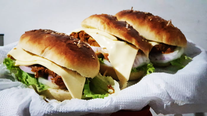 Mini spicy chicken submarines - 9GAG