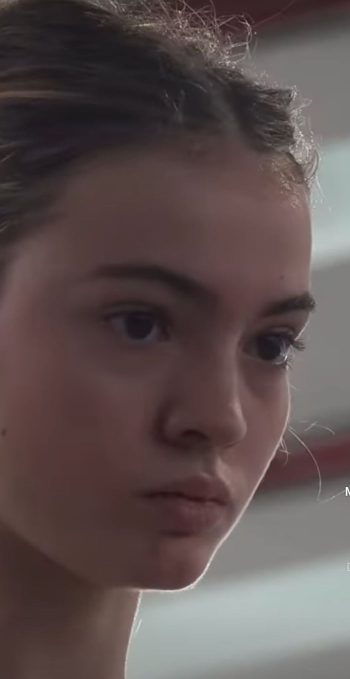 Any cap, who is she ? Mesmerizing... - 9GAG