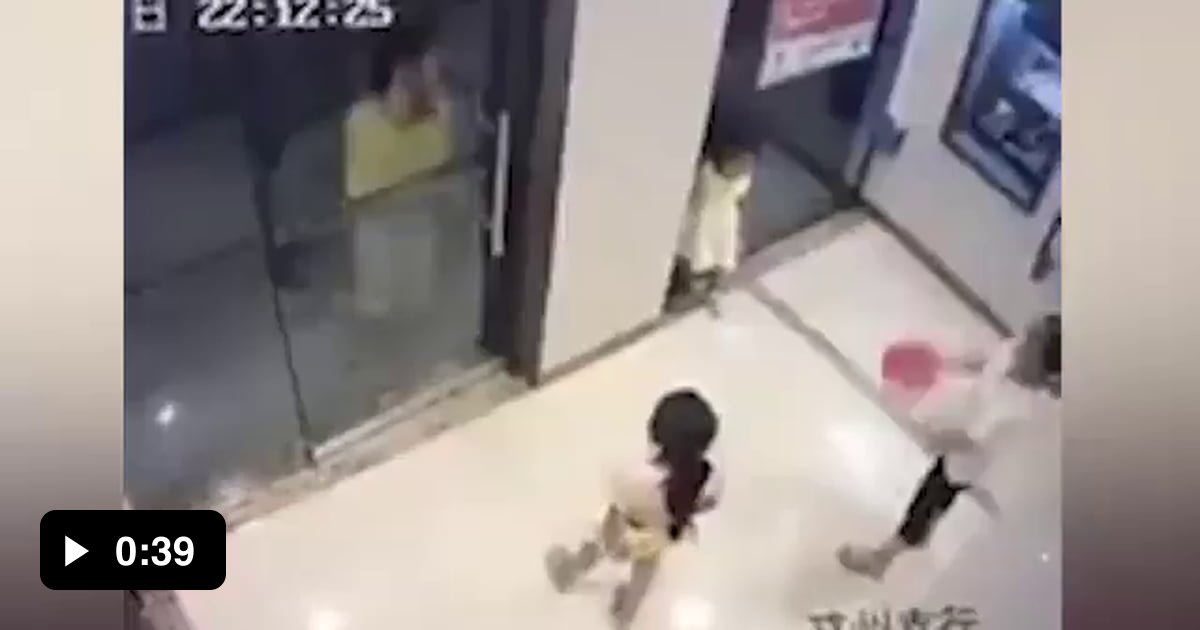 Degenerate monster kidnaps little kid from her family - 9GAG