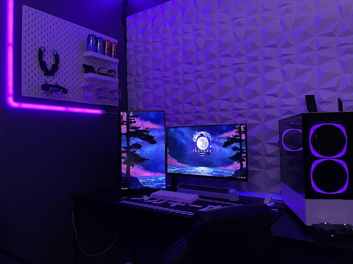 College setup - 9GAG