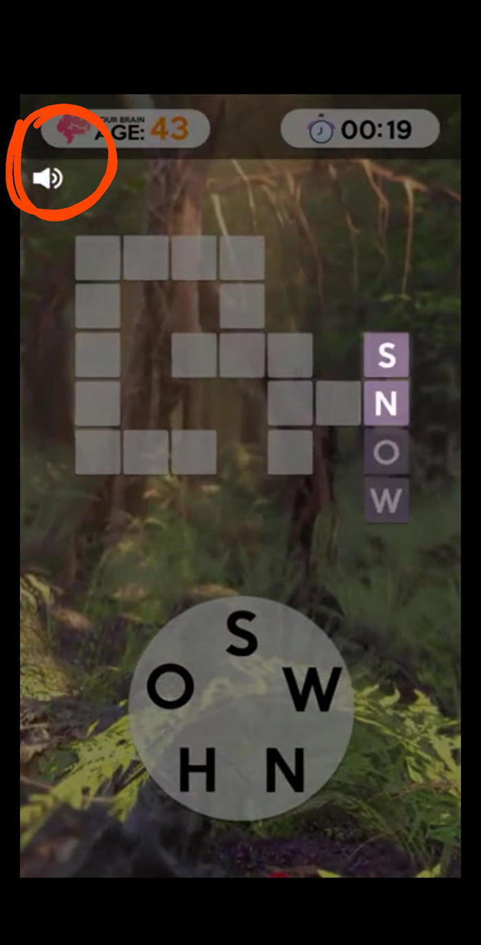 Game Ad putting a fake mute button just to take me to the app store - 9GAG