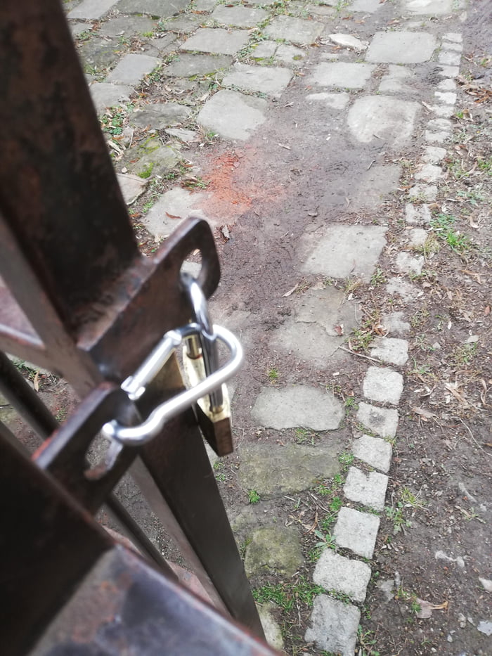 Locked the gate boss - 9GAG