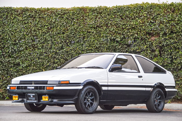 1984 Toyota Corolla AE86 - 9GAG