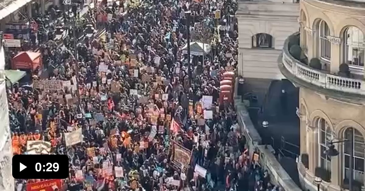 Brits protest against rising prices and worsening working conditions ...