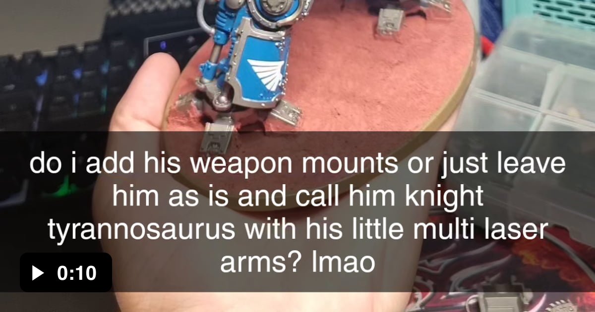 Fething around mid-build - 9GAG