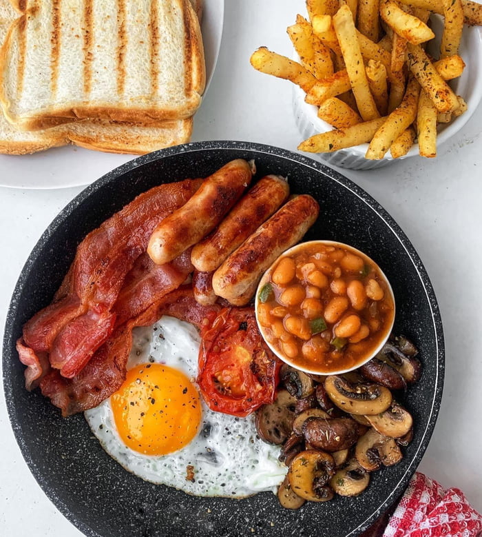 Full English Breakfast. - 9GAG