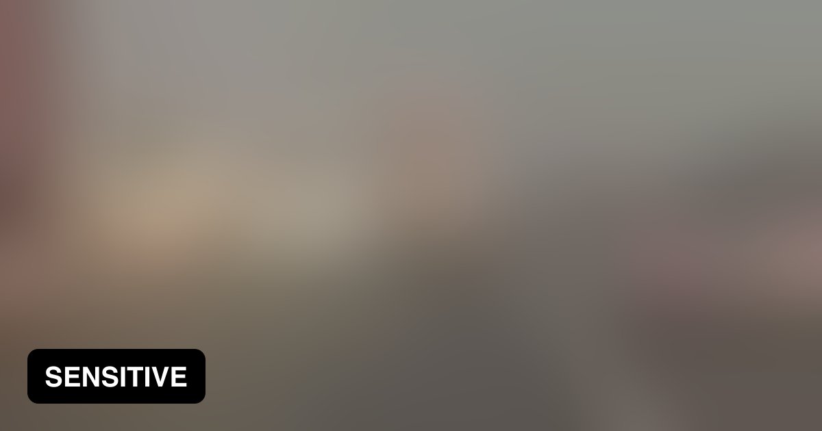 Semi-truck crashes after refusing to let cars pass - 9GAG