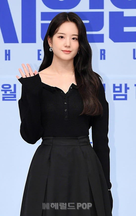 Jang Gyu-Ri 💕 - 9GAG