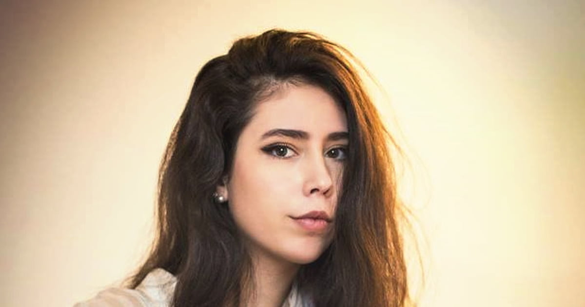 Charlie Danger - French, makes videos about archeology and often wears ...