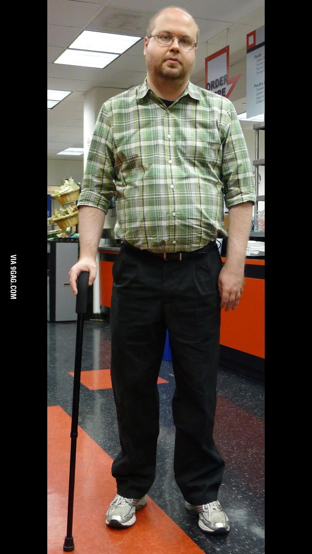 Lester Cosplay - 9GAG