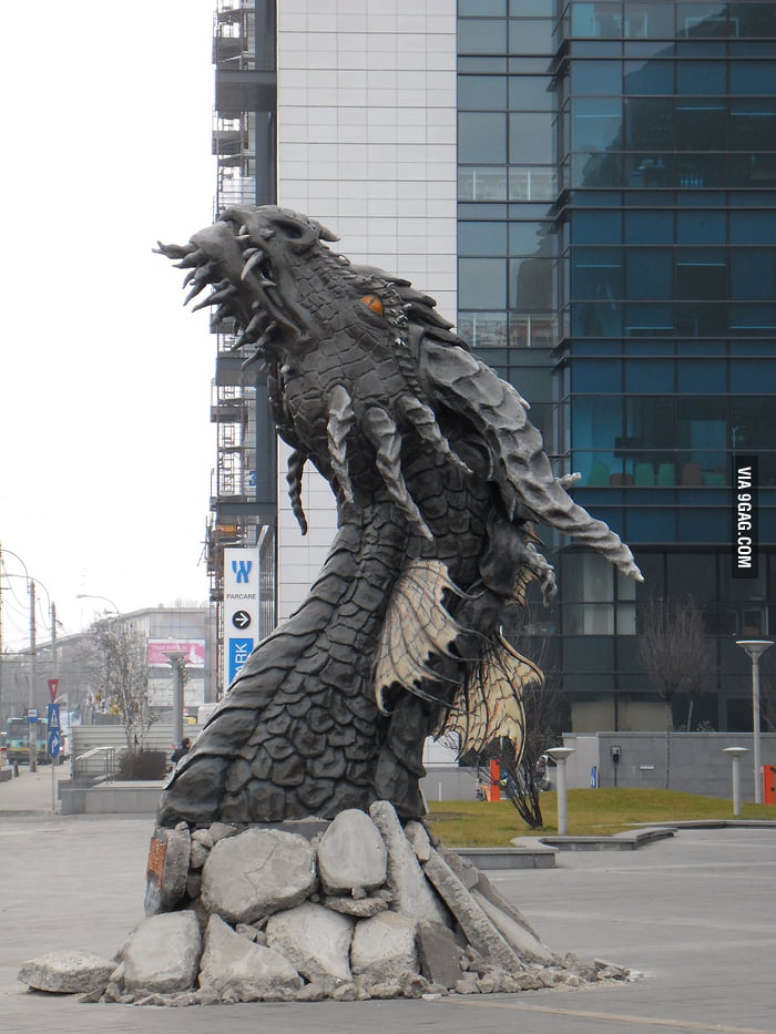 Smaug just woke up in Bucharest. - 9GAG