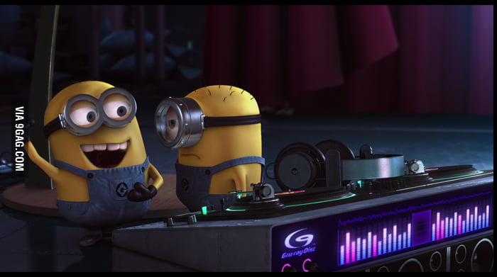 Just noticed. Gru-ray disc. - 9GAG