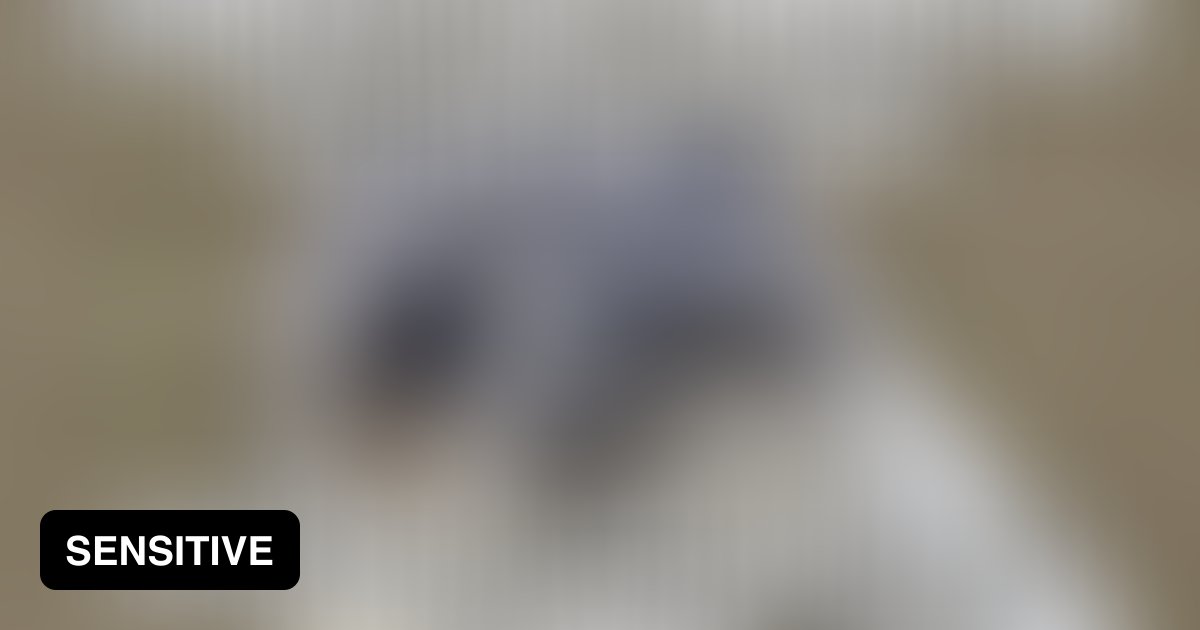 Awkward excitement moment - 9GAG