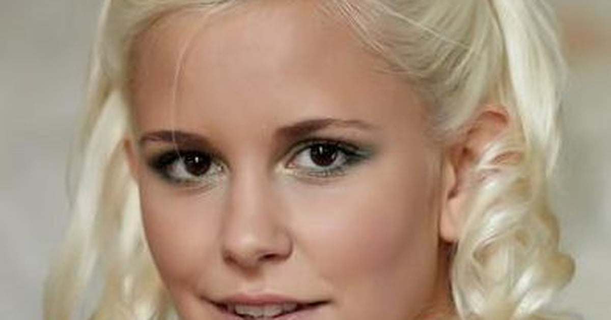 Dido Angel, and she does. TO THE EXTREME - 9GAG