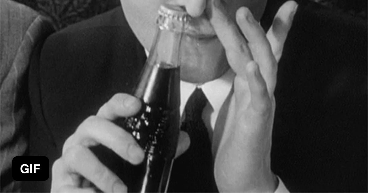 John Lennon snorting coke - 9GAG