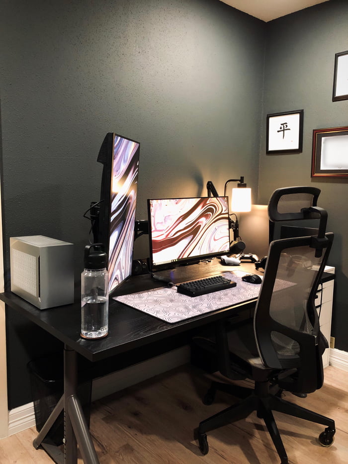 Watches Optimum Tech once… - 9GAG