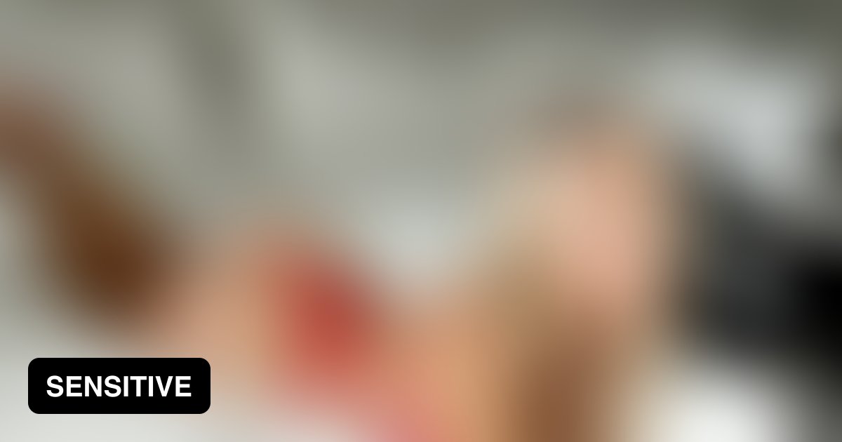 Skylar Simpson - 9GAG