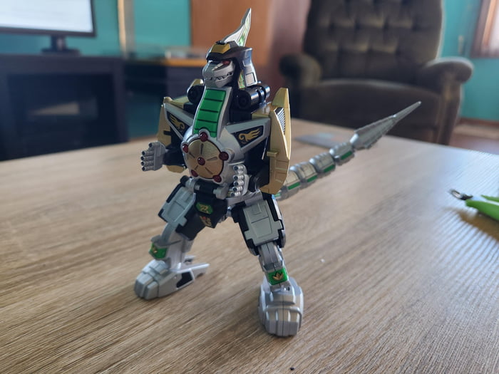 Dragon Caesar (Dragonzord) minipla - 9GAG