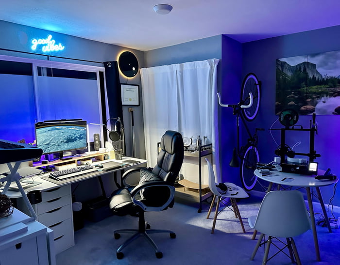 The Workshop, "Are U Up?" Edition - 9GAG