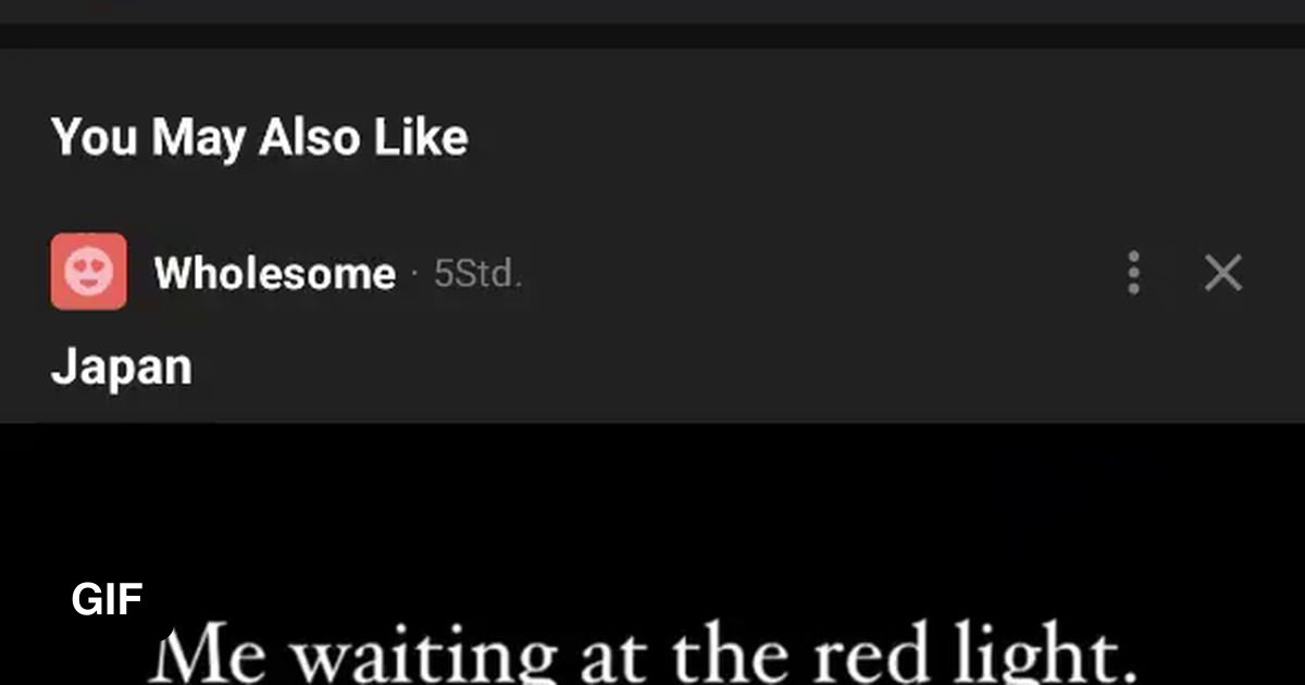 Who else has this weird bug while scrolling? Pixle 7 Pro with newest android (13 I guess) - 9GAG