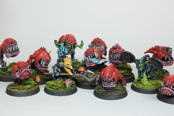 Finished my squigs! They are such a joy to paint! - 9GAG