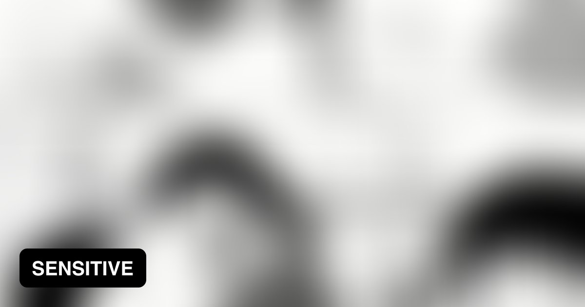 Small Sadistic Sisters - 9GAG