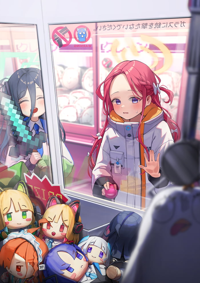 At the arcade - 9GAG