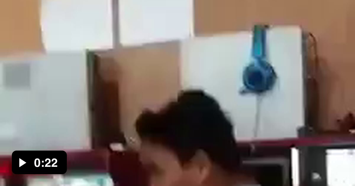 Kaya ko din to, kakanuod kasi ng Bol- - 9GAG