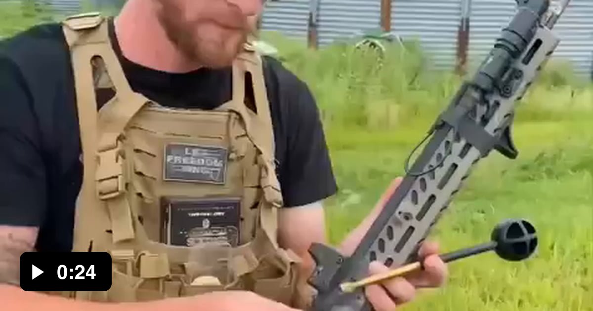 When you completely upgraded your beginner's weapon - 9GAG