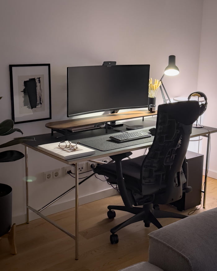 Current WFH/gaming setup - 9GAG