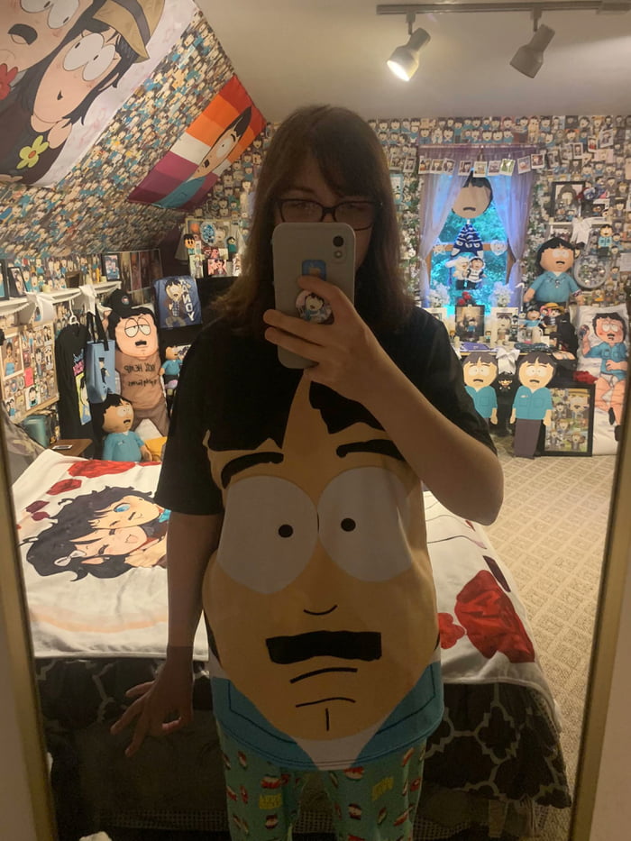 She has daddy issues - 9GAG