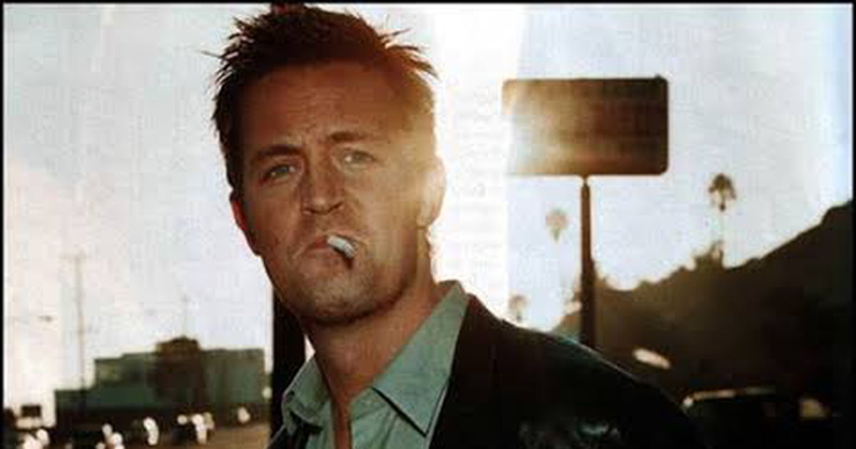 Young smoking hot Matthew Perry - 9GAG