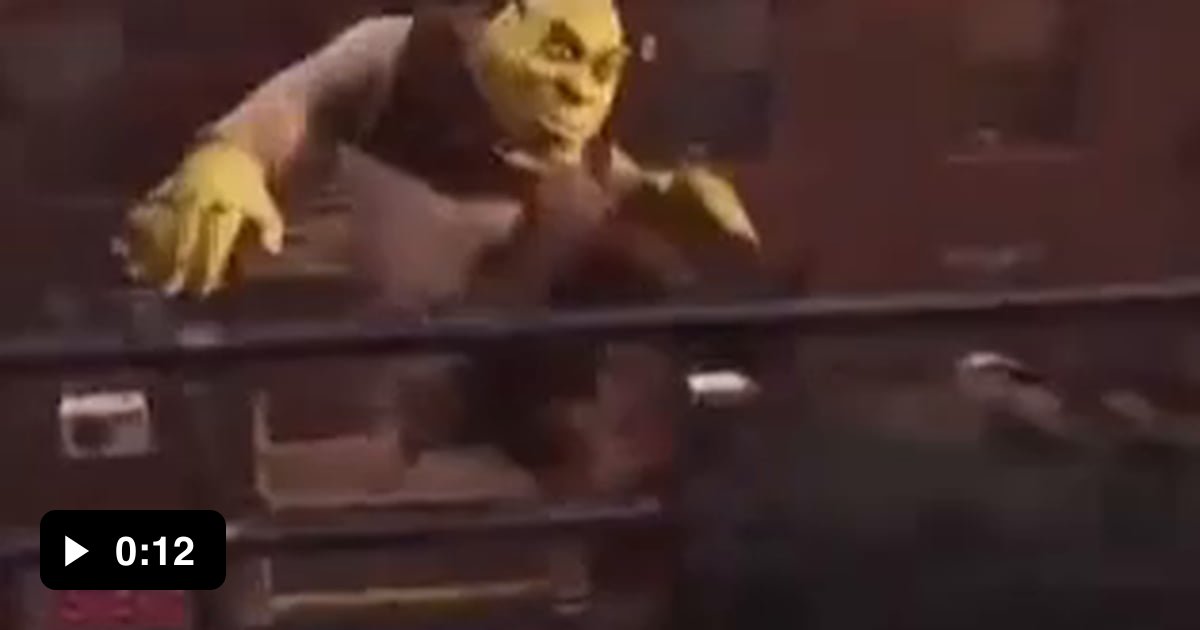 This should not expand dong, but it does - 9GAG