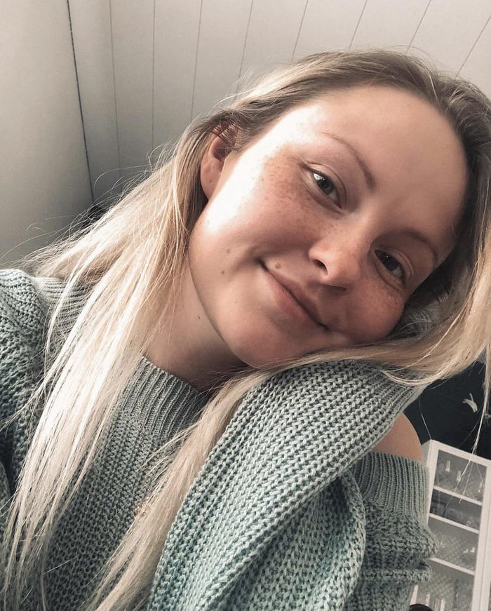 Bareface day working from home (F27) - 9GAG