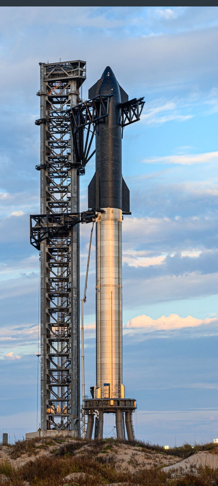 Starship has been fully stacked ahead of tonight's presentation. - 9GAG