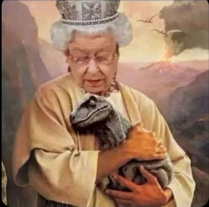 Rare picture of the queen and her first pet: - 9GAG
