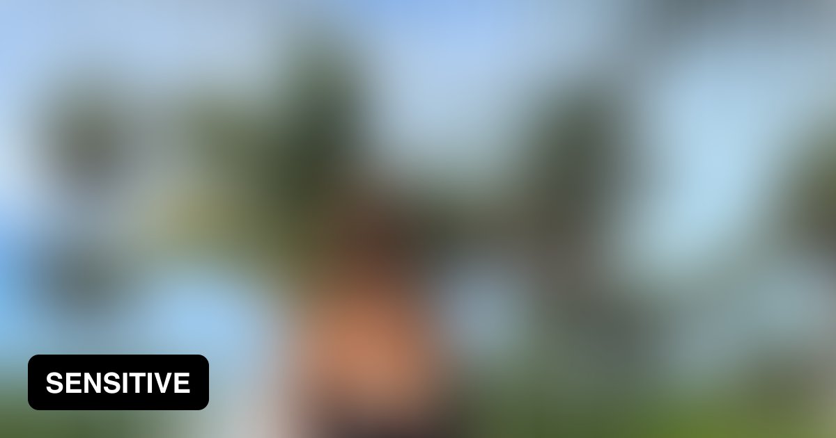 Those are some pretty tanlines - 9GAG