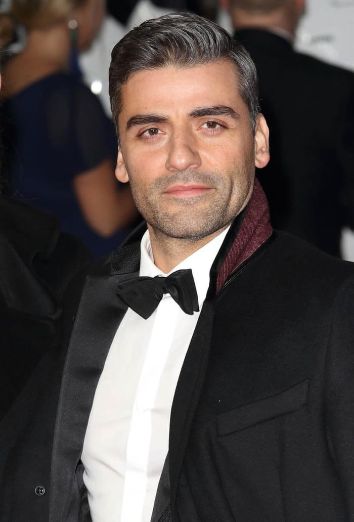 Oscar Isaac - What a handsome man. He looks like a fusion of George ...