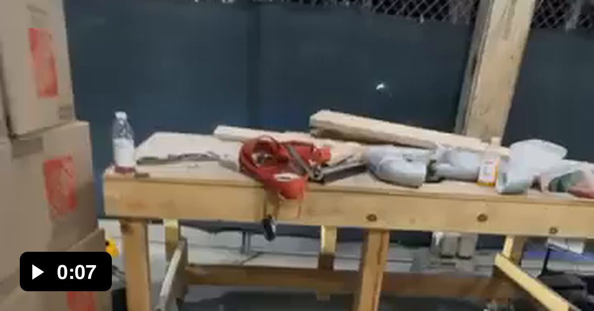 Anton's dramatic exit - 9GAG