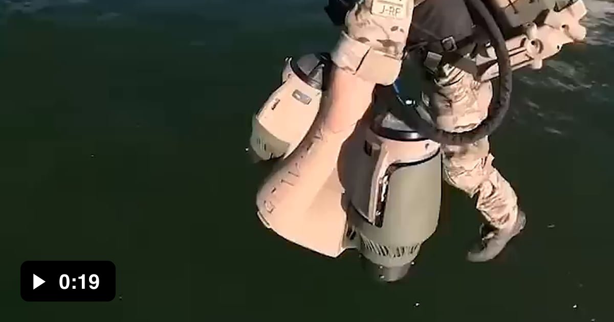 UK's Navy demonstrates Flying Jet Pack suits - 9GAG
