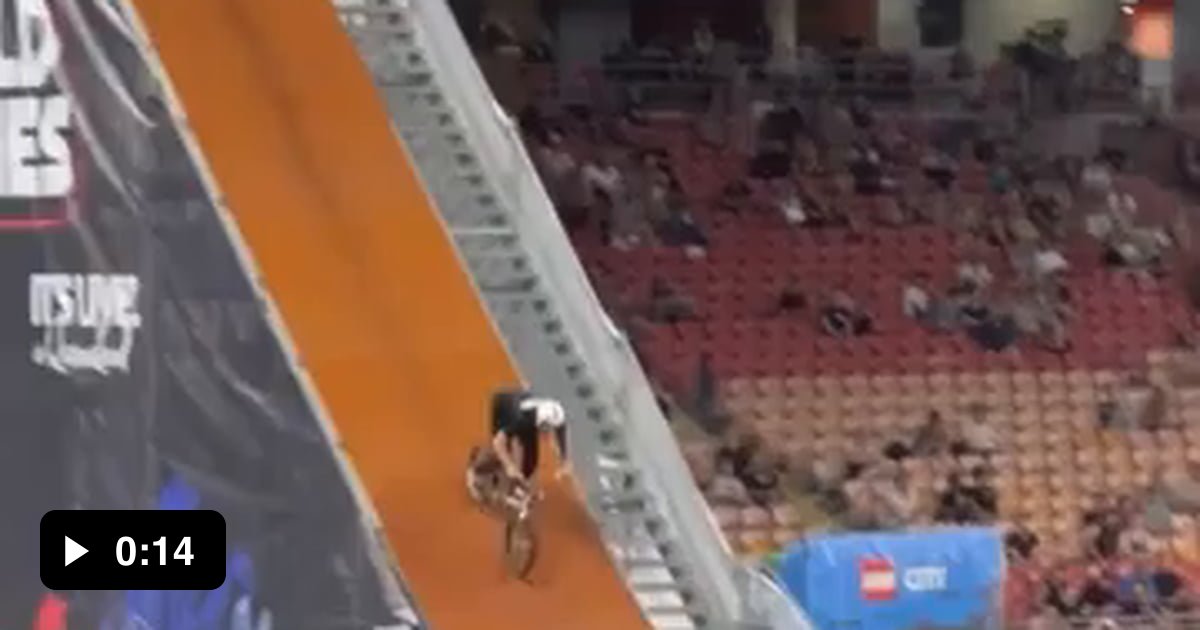 Daredevil bmx jump - 9GAG