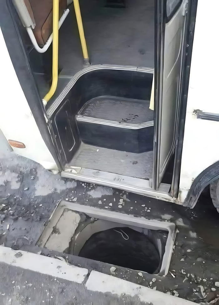 When you step off the bus and find yourself in another dimension... - 9GAG