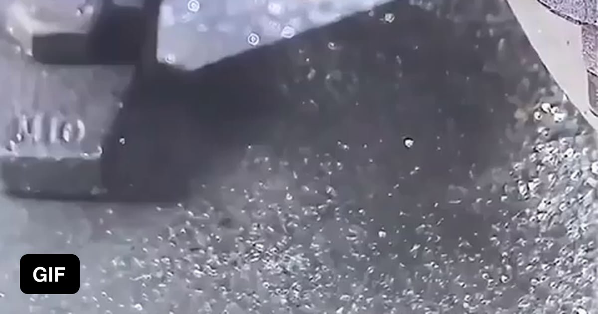 Sharpening Pencil the hard but cool way - 9GAG