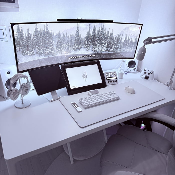 White setup - 9GAG
