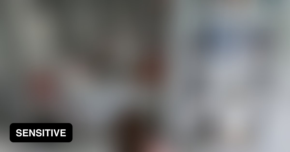 Over 225lbs of mostly booty for you to play with! - 9GAG