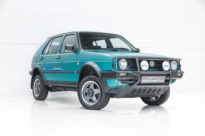 Volkswagen Golf Country - 9GAG